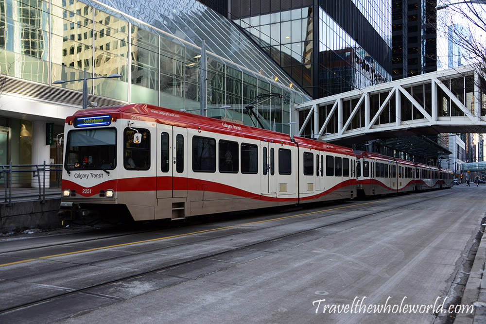 Visiting Calgary - Travel The Whole World